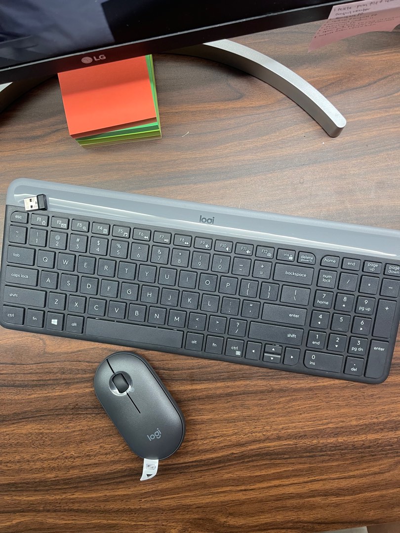 Logitech Keyboard and Mouse Slim Combo MK470, Computers & Tech, Parts ...