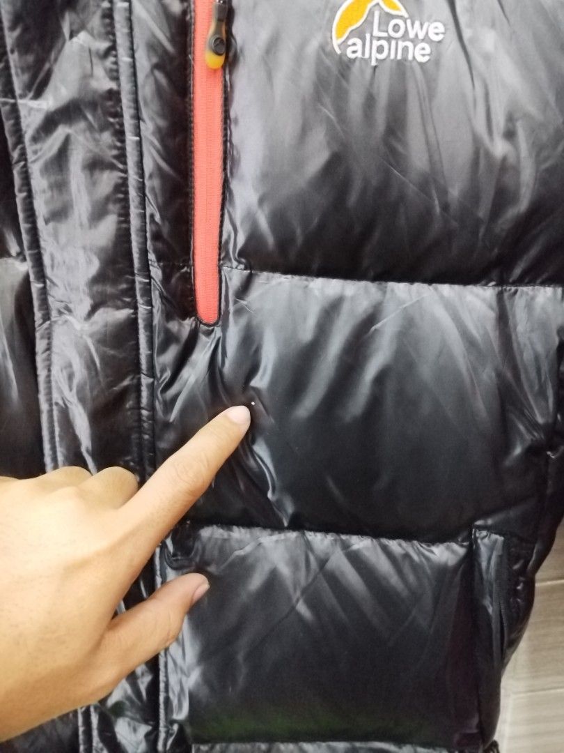 LOWE ALPINE PUFFER JACKET, Men's Fashion, Coats, Jackets and Outerwear ...
