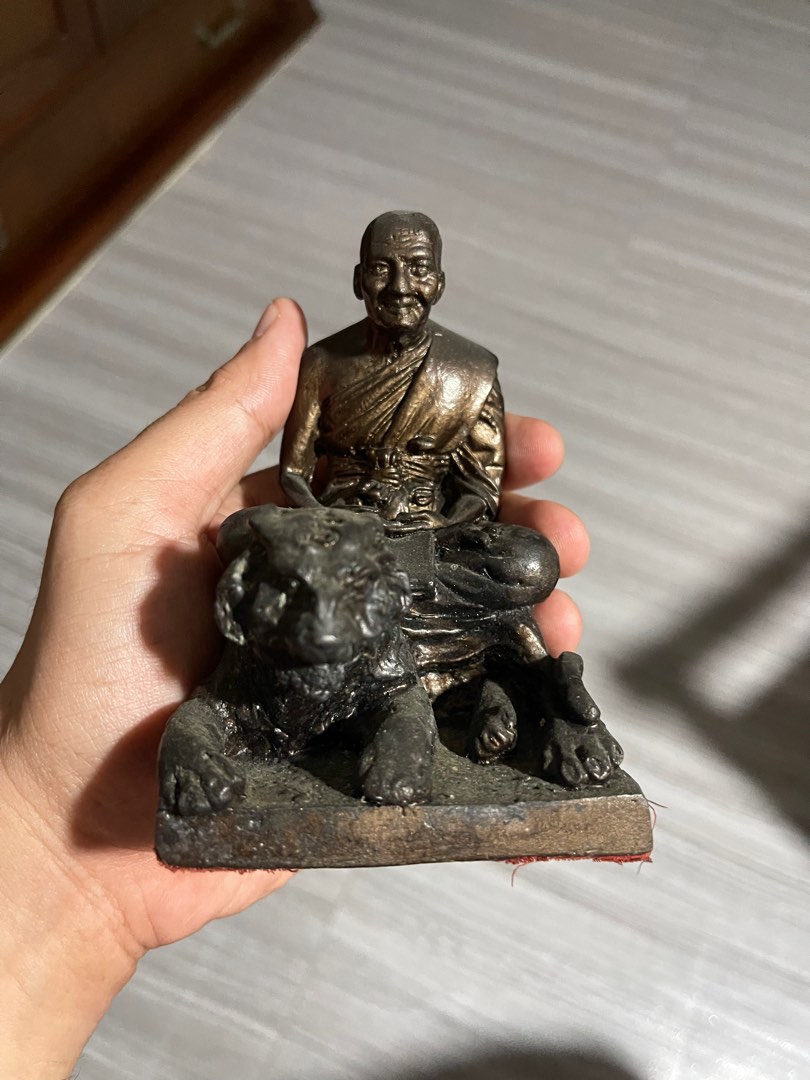 Lp Pern Wat Bang Phra bucha/statue, Hobbies & Toys, Memorabilia ...