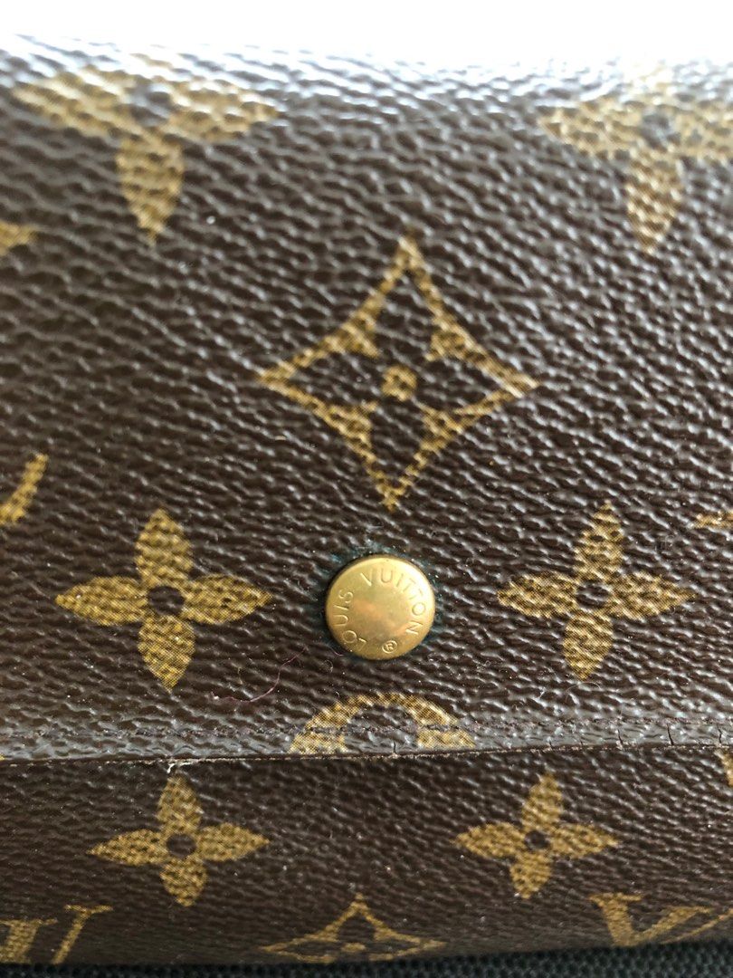 ORIG LV SARAH TRIFOLD mono wallet, Luxury, Bags & Wallets on Carousell