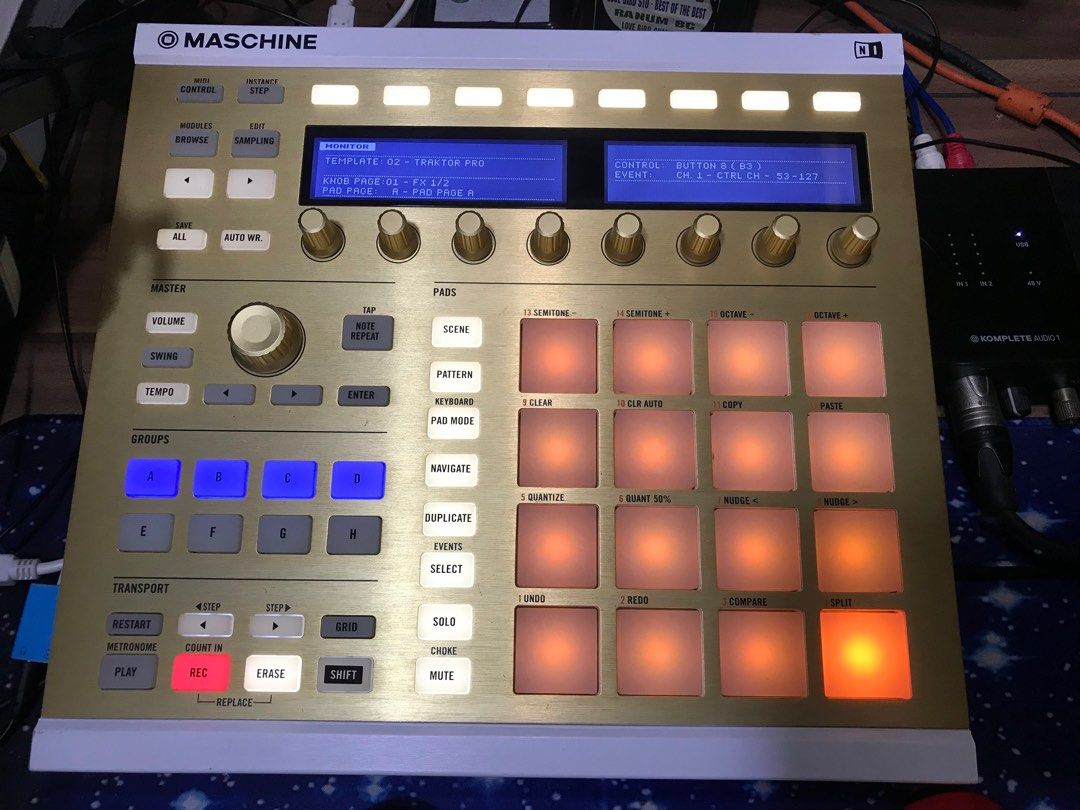 MASCHINE MK2 MIDI CONTROLLER NATIVE INSTRUMENT, Musik & Media, Alat di Carousell