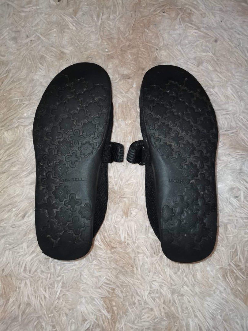 Merrell black shoes, Women's Fashion, Footwear, Shoe inserts on Carousell