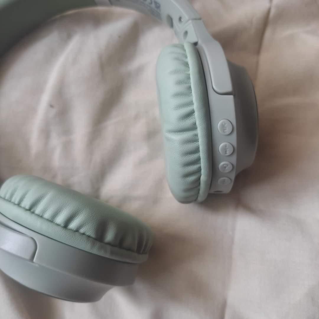 Miniso Headphones Model TM 053, Audio, Headphones & Headsets on Carousell