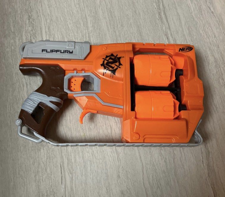 Nerf gun Flipfury, 興趣及遊戲, 玩具 & 遊戲類 - Carousell