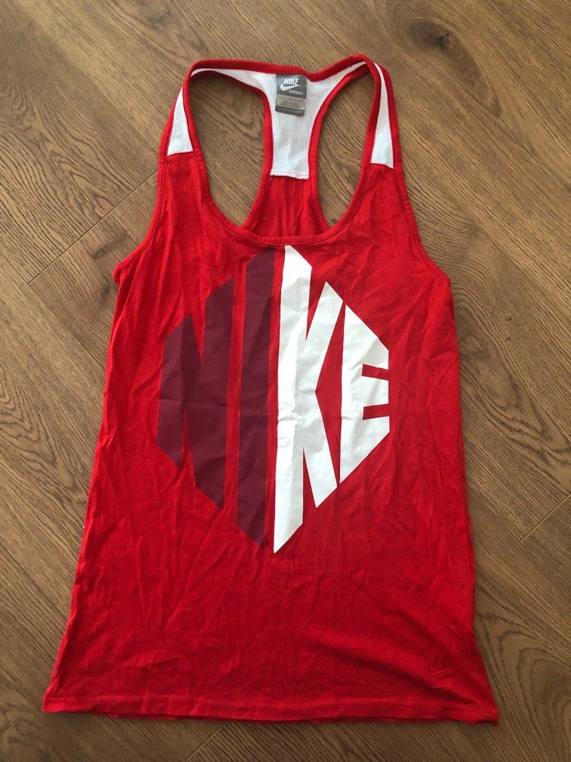 Nike singlet, Women's Fashion, Clothes on Carousell
