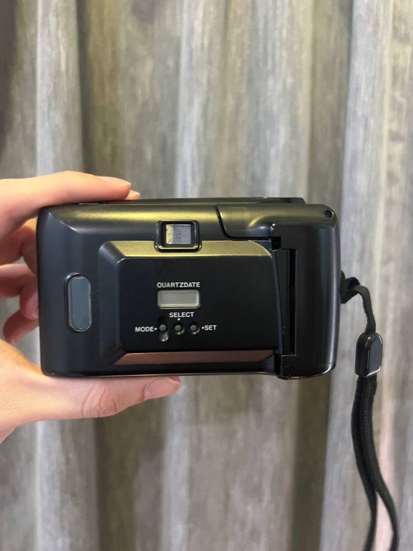 Olympus Trip AF-31 film camera, Photography, Cameras on Carousell