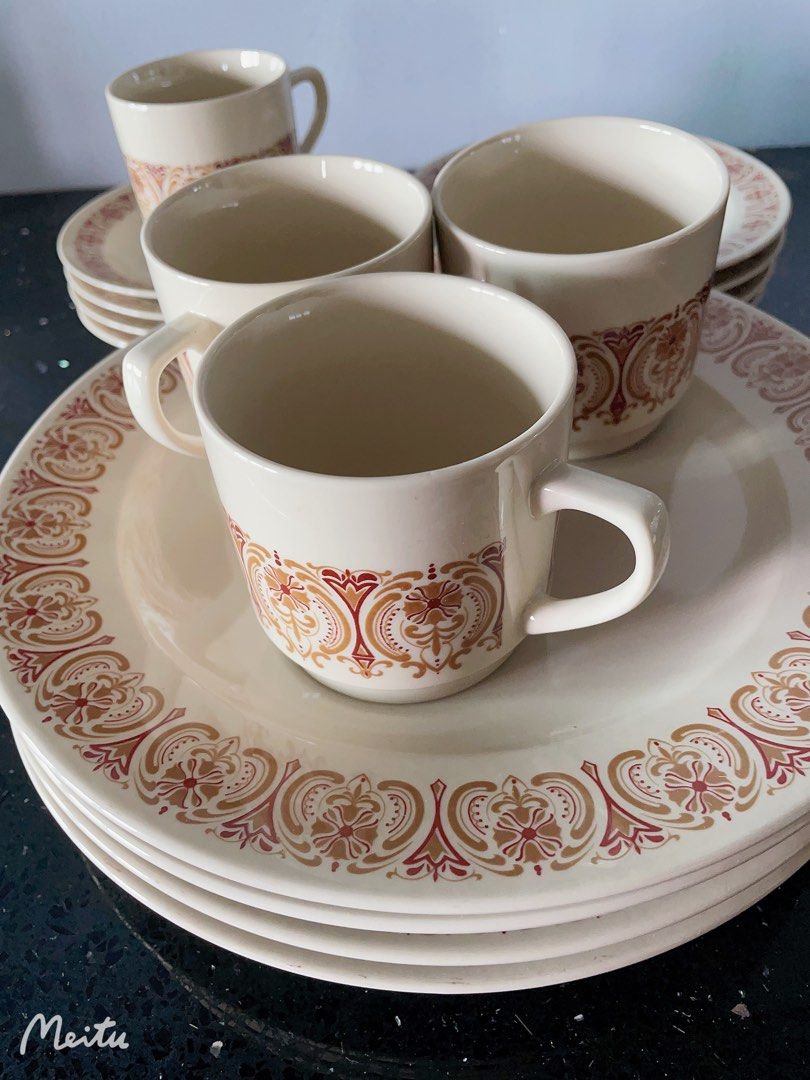 plate and coffee cup set/set pinggan dan cawan kopi, Furniture & Home ...