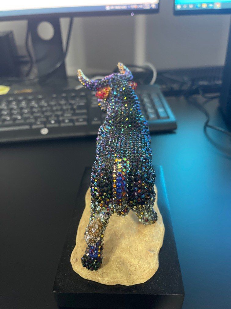 Rare Swarovski Crystal Bull, Hobbies & Toys, Memorabilia & Collectibles ...