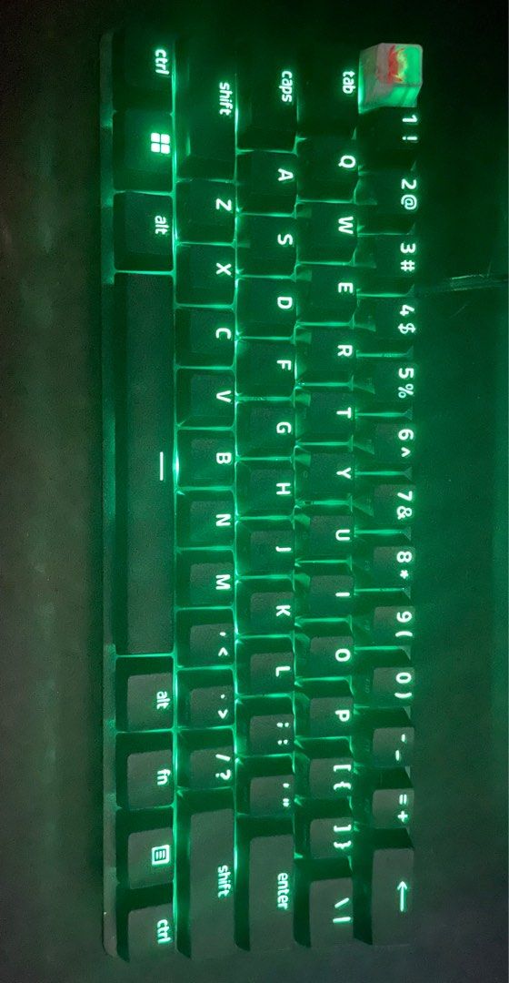 Razer huntsman mini purple switches, Computers & Tech, Parts ...