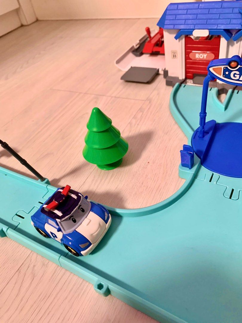 Robocar Poli transforming station, Hobbies & Toys, Toys & Games on ...