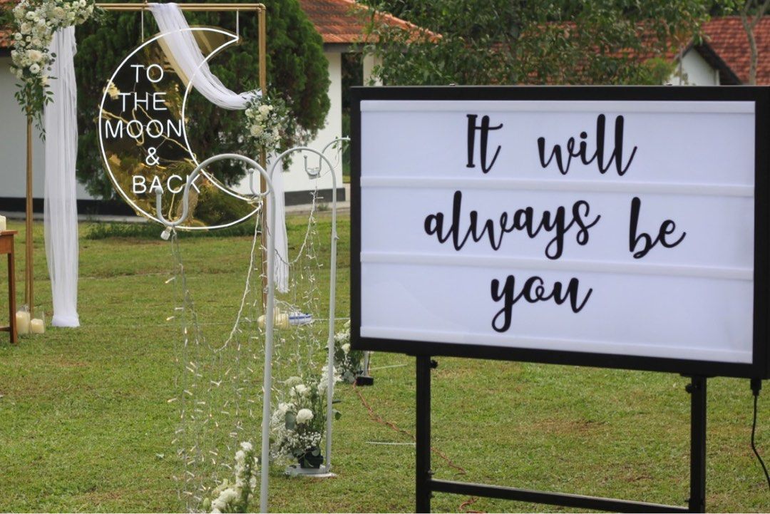 (SALE) Wedding Props Signage (Customised Signage with Arrow), Hobbies ...