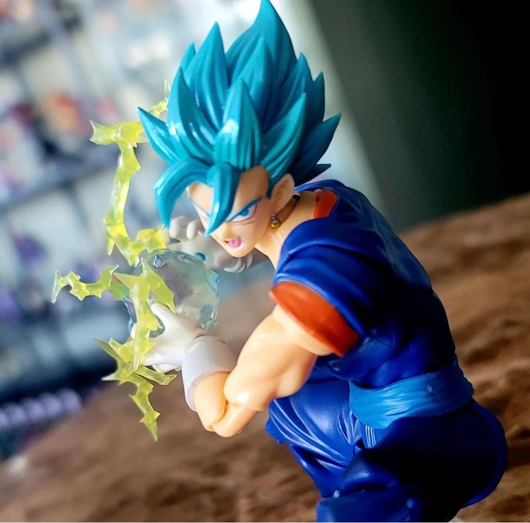 SH Figuarts SHF Super Saiyan God Super Saiyan Vegito Super (Dragon Ball ...