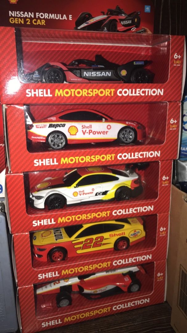 Shell Motorsport Collection TEAM PENSKE FORD MUSTANG GT & INDYCAR ...