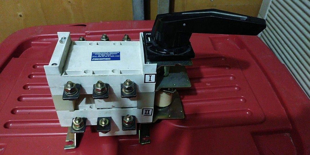 SOCOMEC ORIGINAL BRAND/Changeover Switch, Commercial & Industrial ...