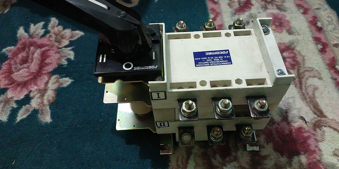 SOCOMEC ORIGINAL BRAND/Changeover Switch, Commercial & Industrial ...