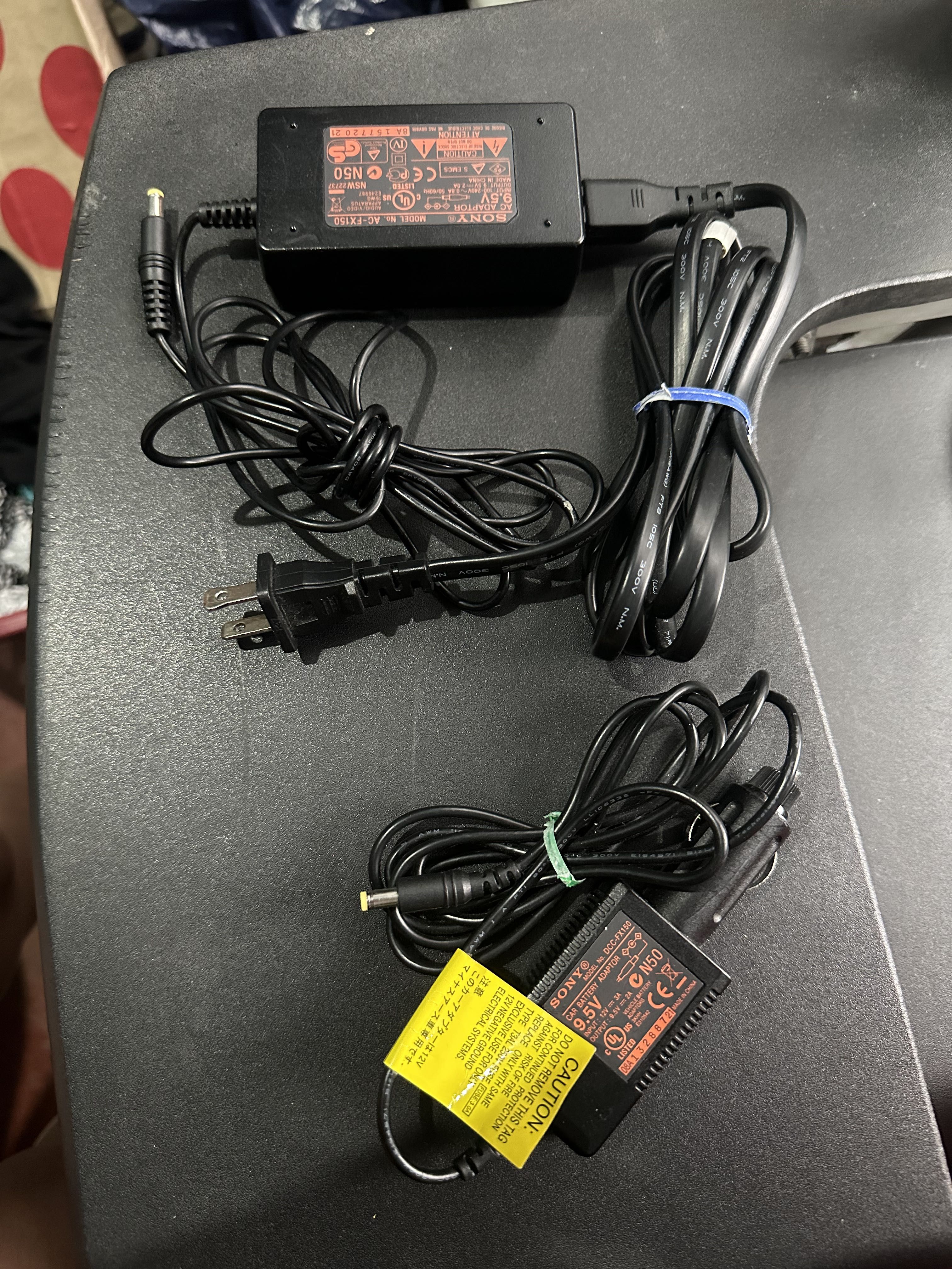 Sony Portable CD / DVD Player DVP-FX820, Hobbies & Toys, Music & Media ...