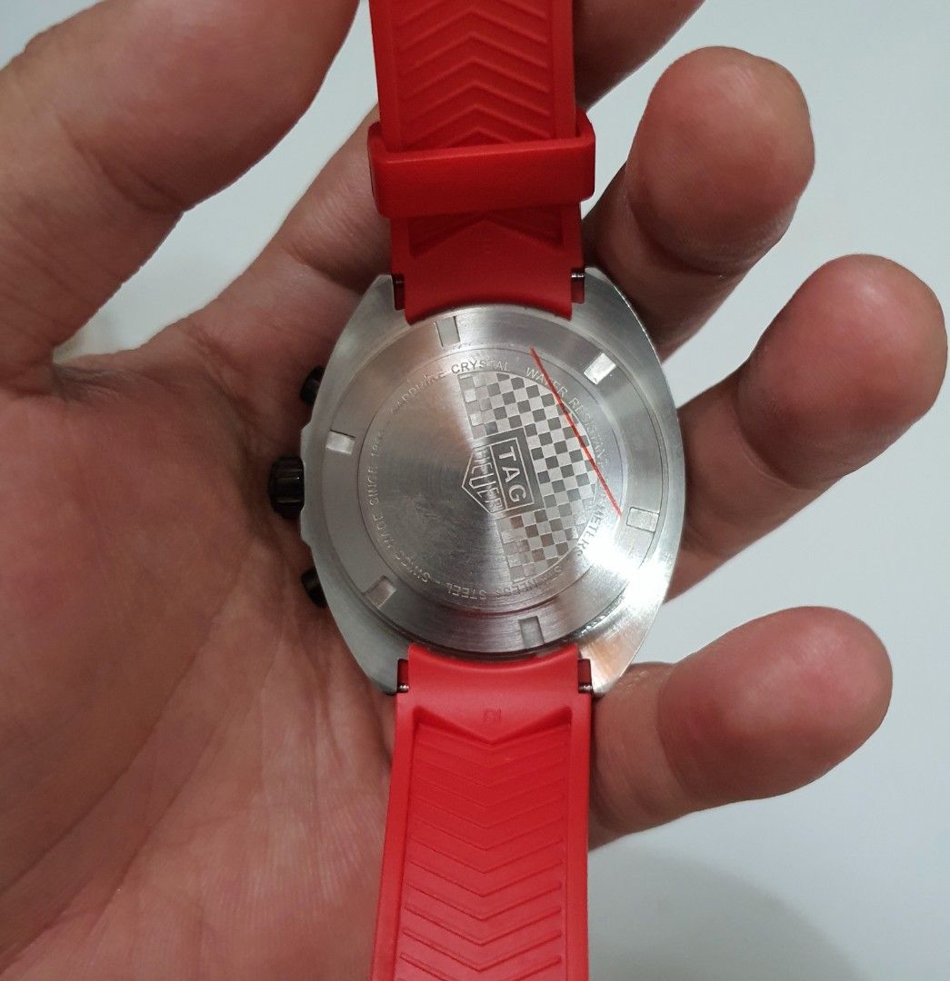 TAG HEUER MERAH, Barang Mewah, Jam Tangan di Carousell