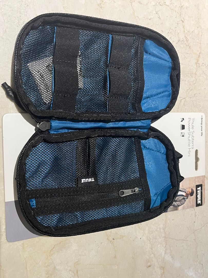 Thule Subterra PowerShuttle Mini Compact Travel Case, Men's Fashion ...