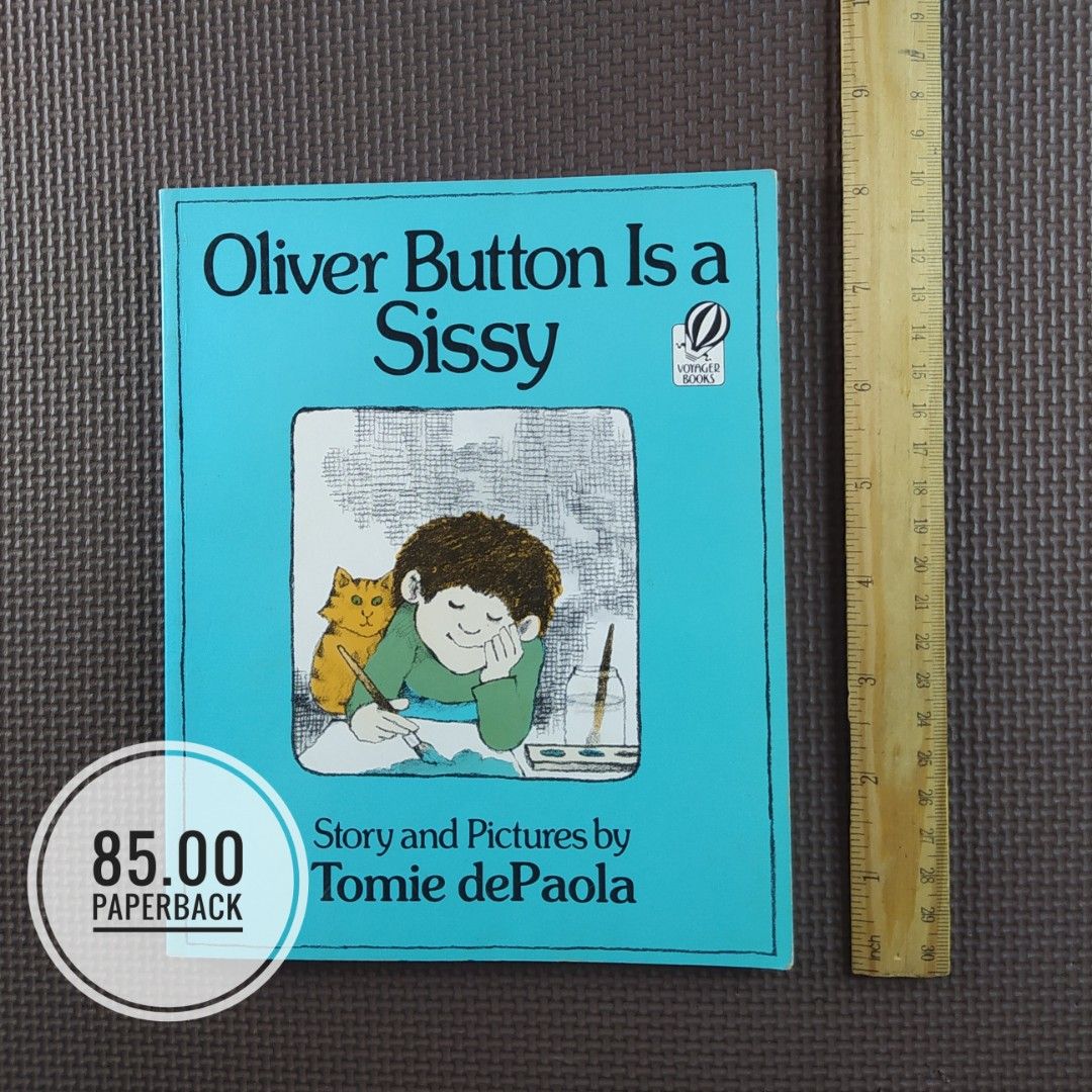 Tomie dePaola- Oliver Button is a sissy on Carousell