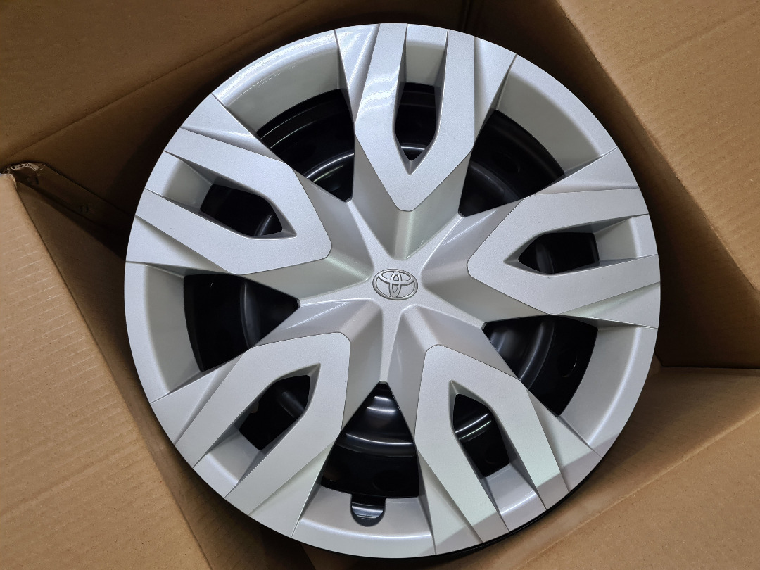 Toyota 17" Steel Rims and Covers (4 Sets), Car Accessories, Tyres ...