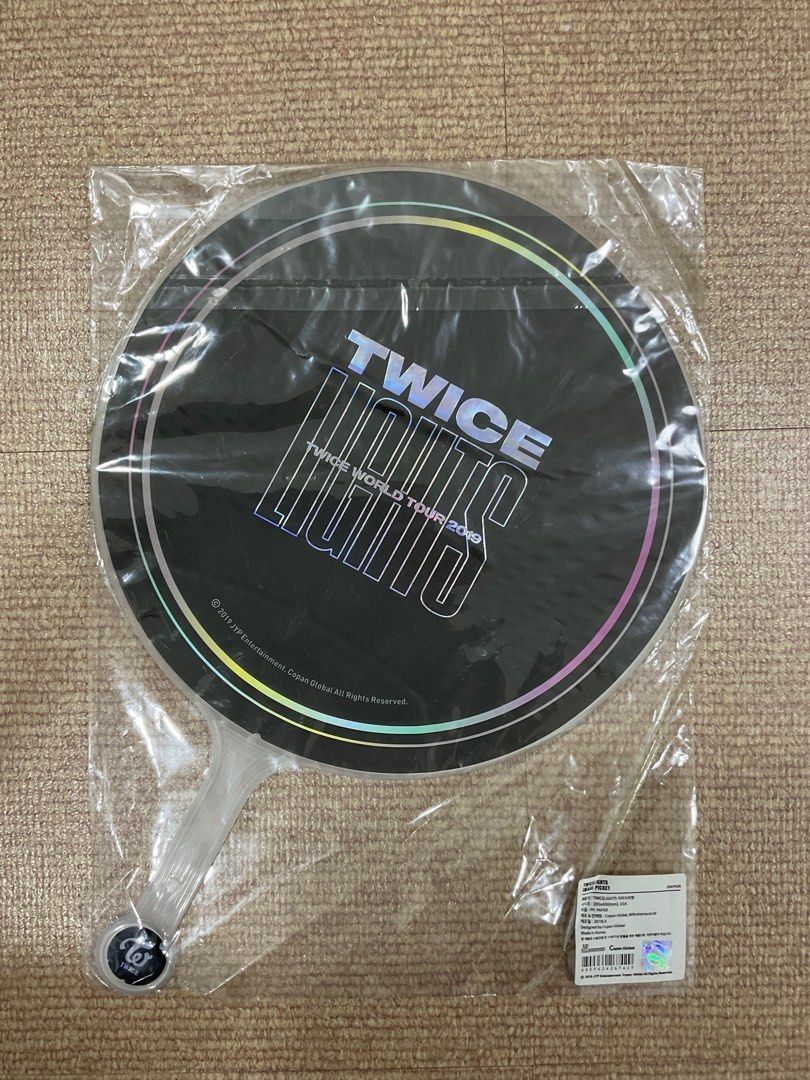 twicelights 2019 twice world tour dahyun picket, Hobbies & Toys ...