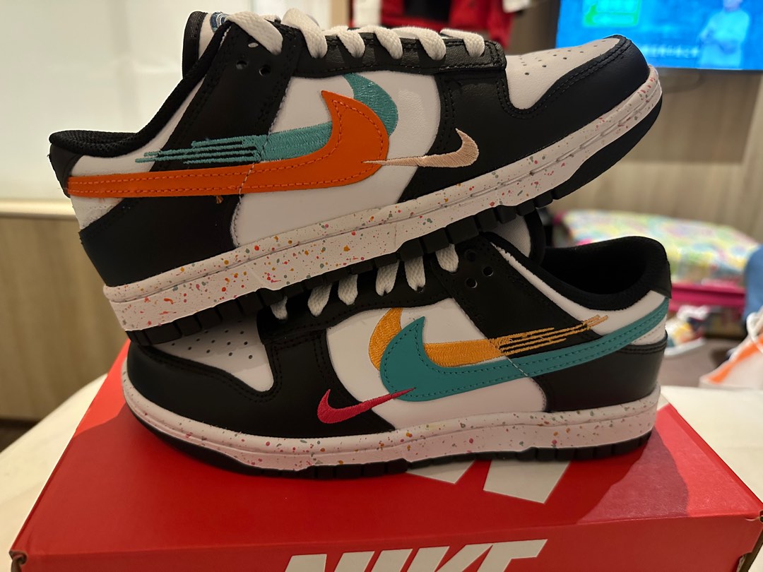 US7W Nike Dunk Low Multi Swoosh, Women's Fashion, Footwear, Sneakers on ...