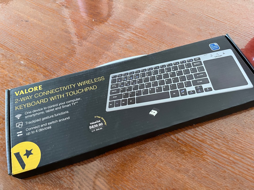 Valore wireless keyboard + touchpad, Computers & Tech, Parts & Accessories, Computer Keyboard on ...