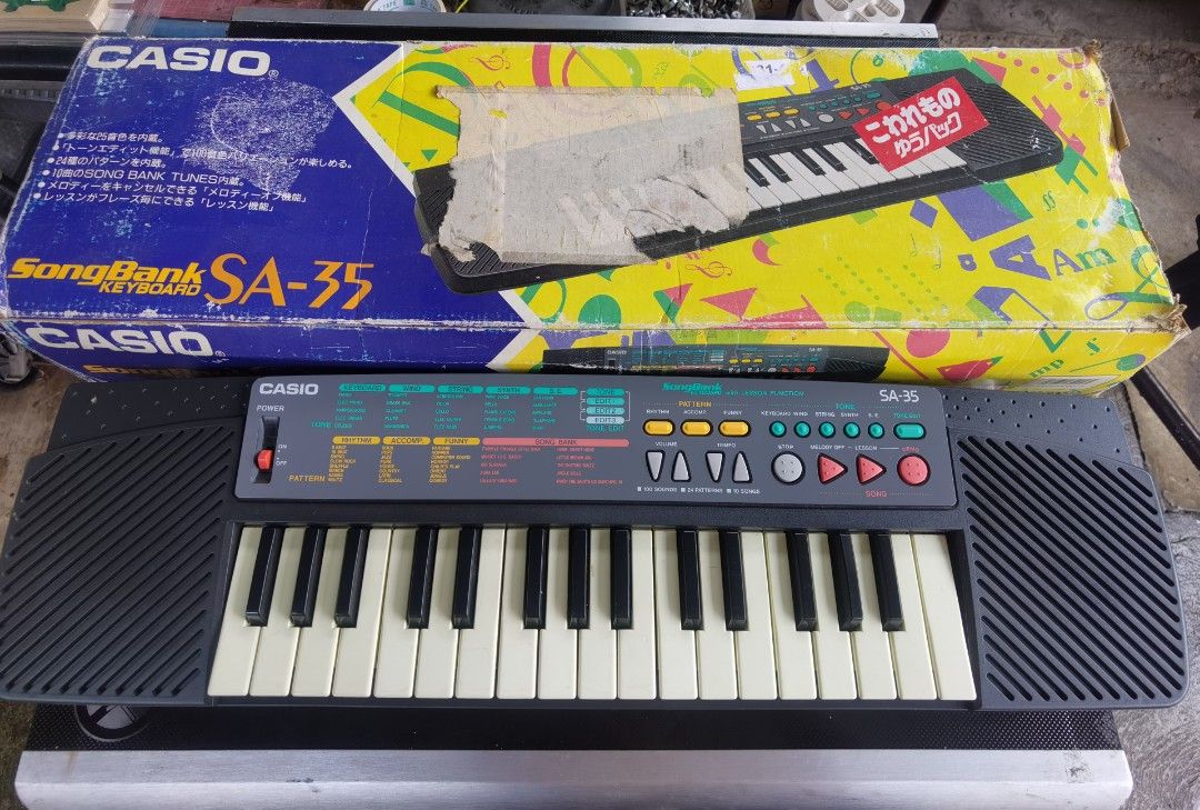 Vintage Casio Song Bank SA-35 Keyboard, Hobbies & Toys, Music & Media ...