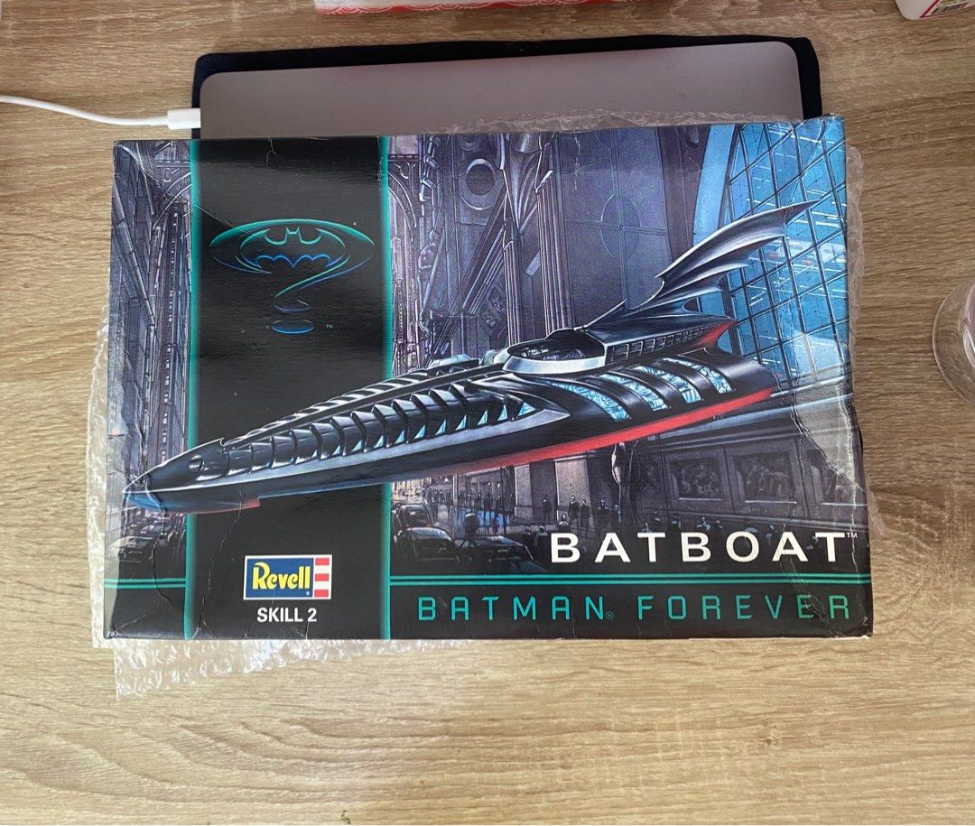 Vintage Revell 6722 Batman Forever Batboat 1/25 Scale Plastic Model Kit ...