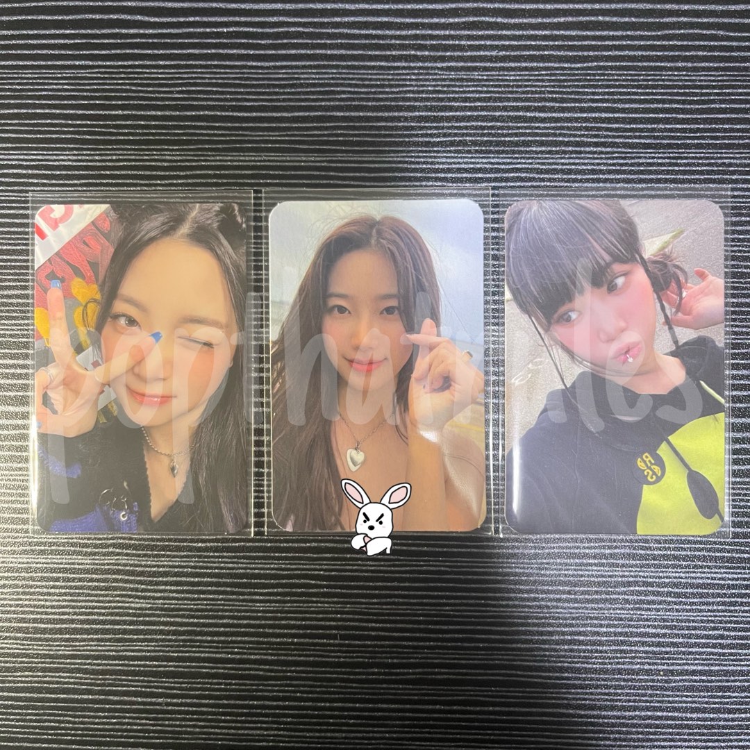 wts le sserafim photobook & weverse album pcs, Hobbies & Toys, Memorabilia & Collectibles, K ...