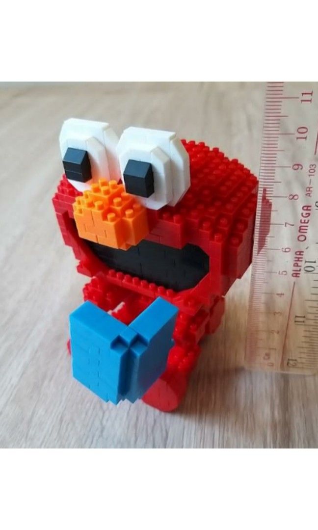 芝麻街 elmo brick lego figure 積木 模型 擺設, 興趣及遊戲, 玩具 & 遊戲類 - Carousell