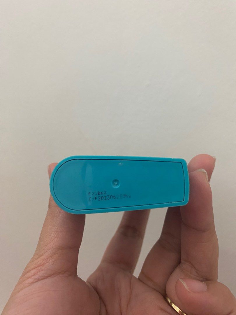 AHC Sunstick w/ free Biore Facemilk, Beauty & Personal Care, Face, Face ...