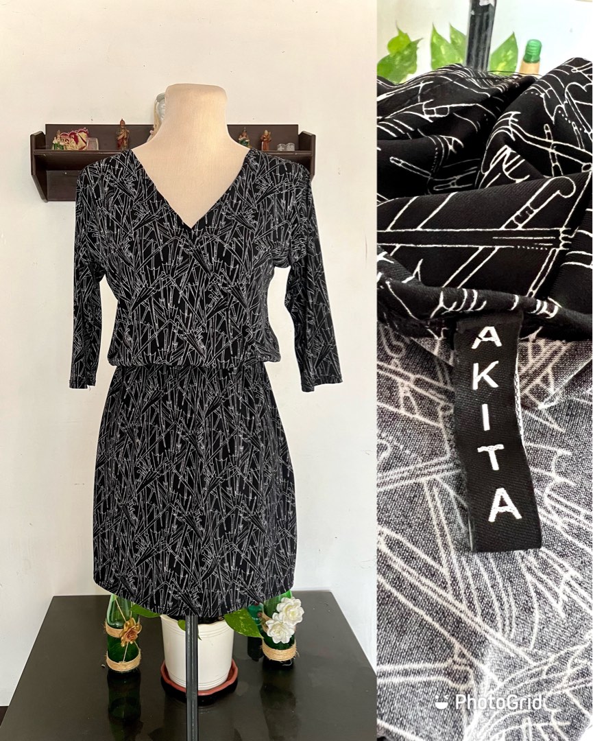 AKITA Black Dress, Women's Fashion, Dresses & Sets, Dresses on Carousell