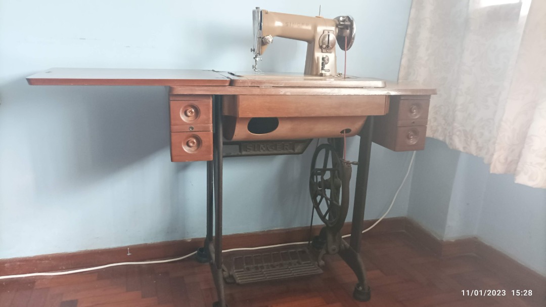 Antique Singer Manual Sewing Machine, Furniture & Home Living, Home ...