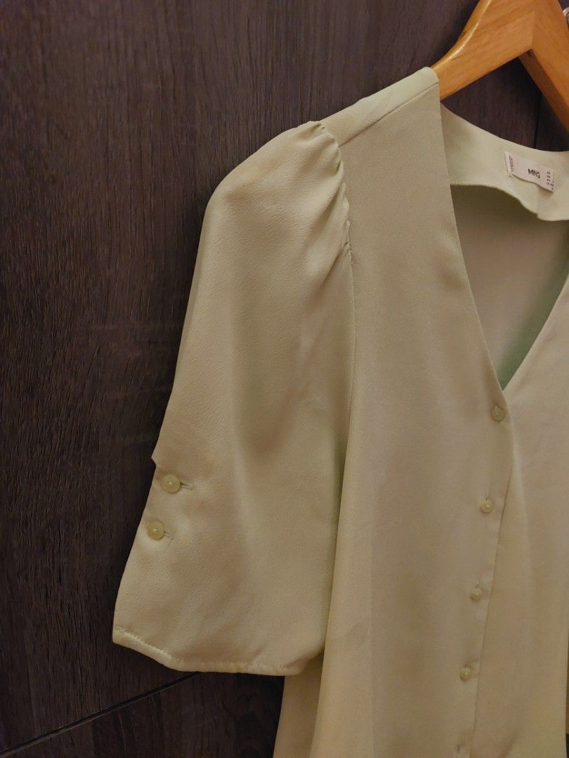 APPLE GREEN BLOUSE, Women's Fashion, Tops, Blouses on Carousell