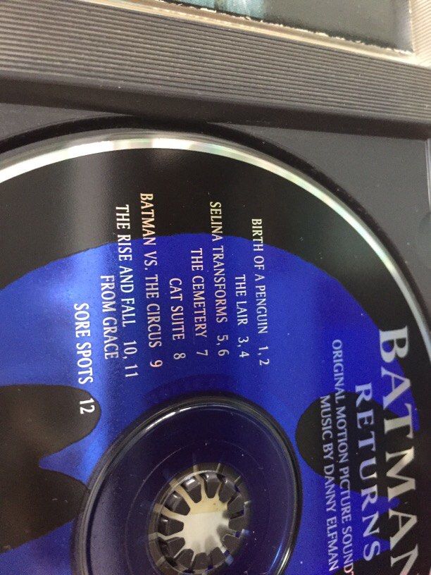 Batman returns CD 原聲大碟, 興趣及遊戲, 音樂樂器 & 配件, 音樂與媒體 - CD 及 DVD - Carousell