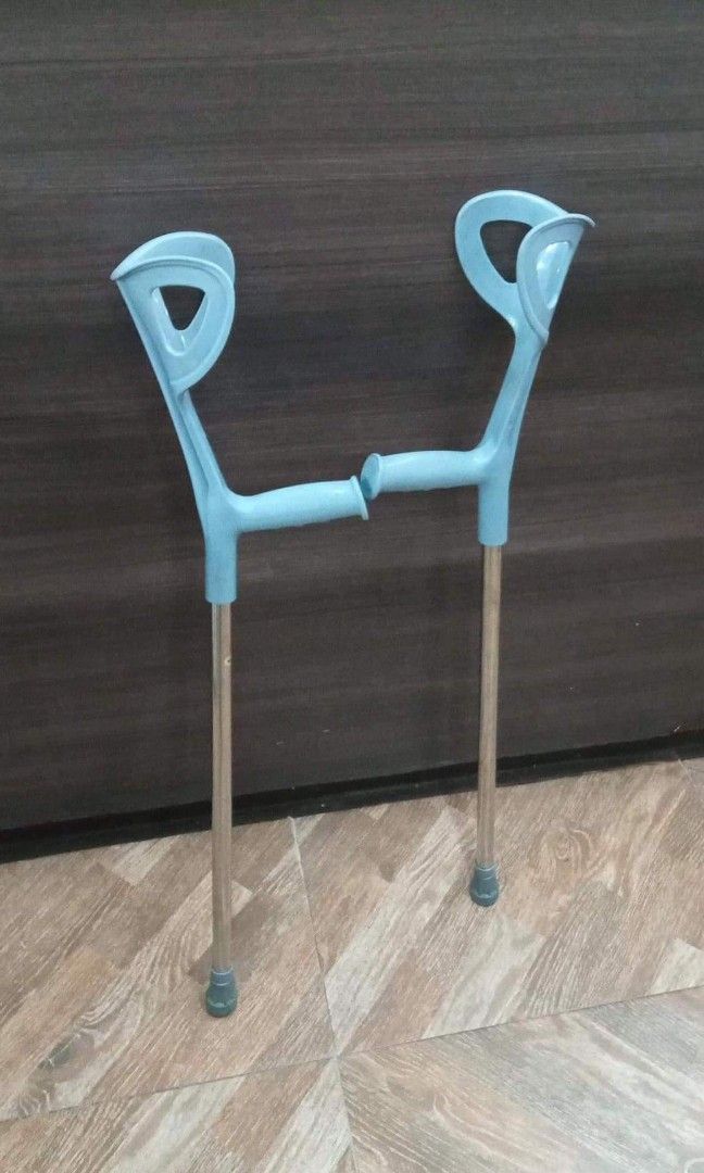 Cane Arm, Health & Nutrition, Medical Supplies & Tools on Carousell