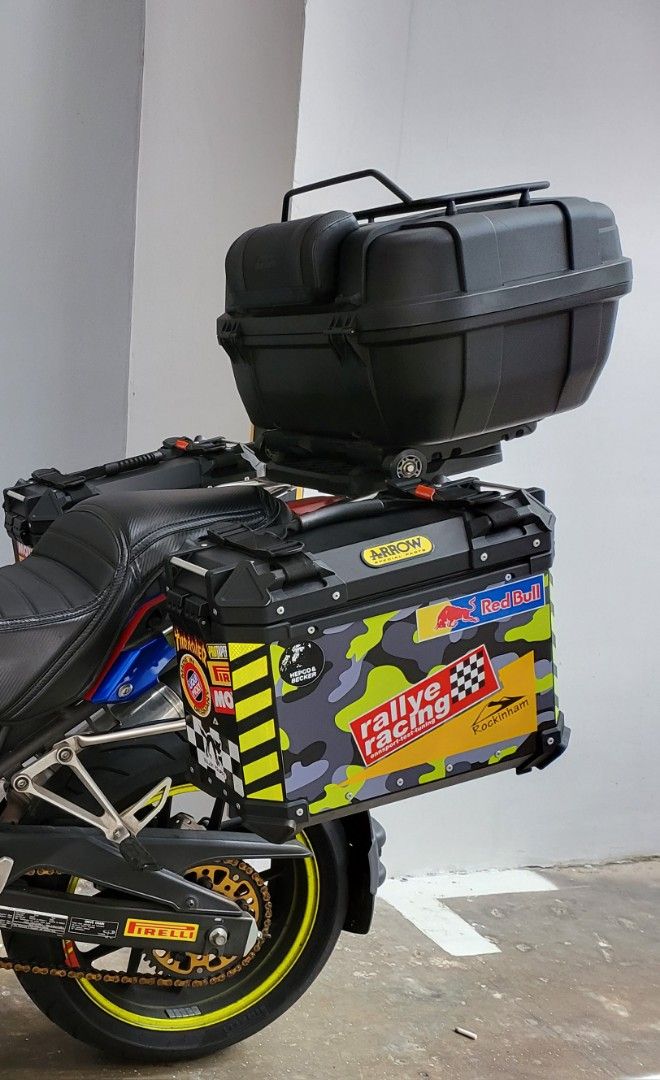 Cb400x side panniers and racks, Motorcycles, Motorcycle Accessories on ...