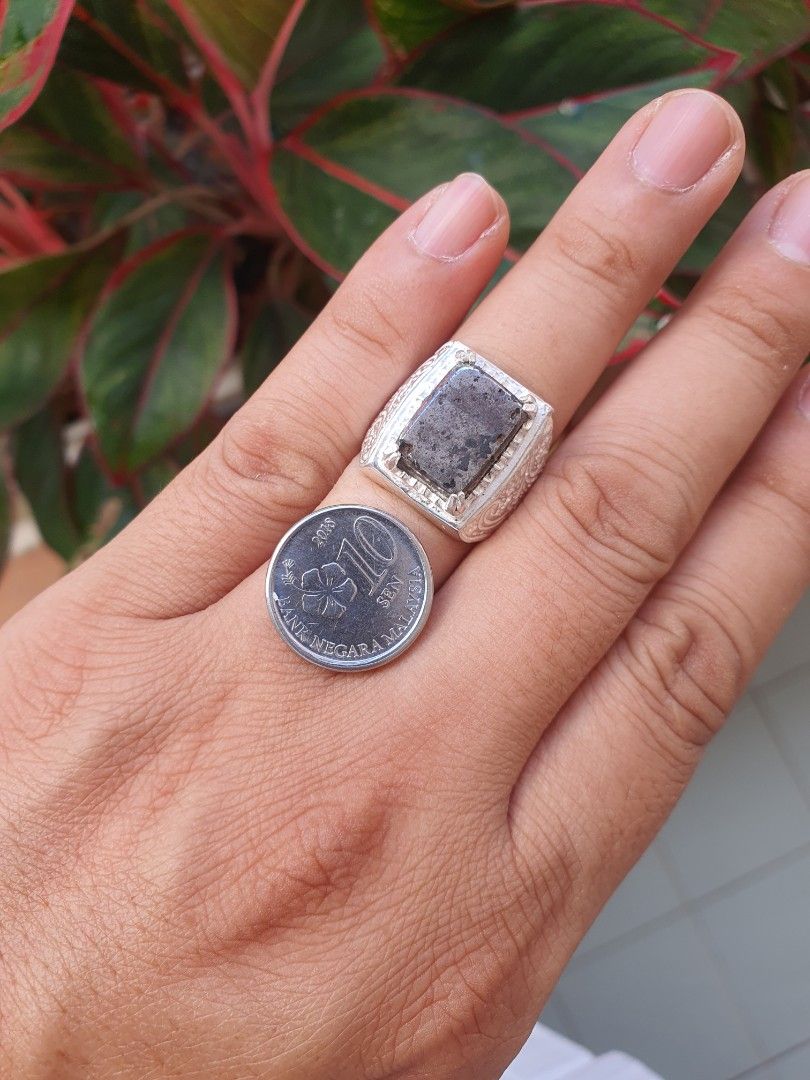 Cincin Tahi Bintang @Meteor @ Meteorite, Men's Fashion, Watches ...