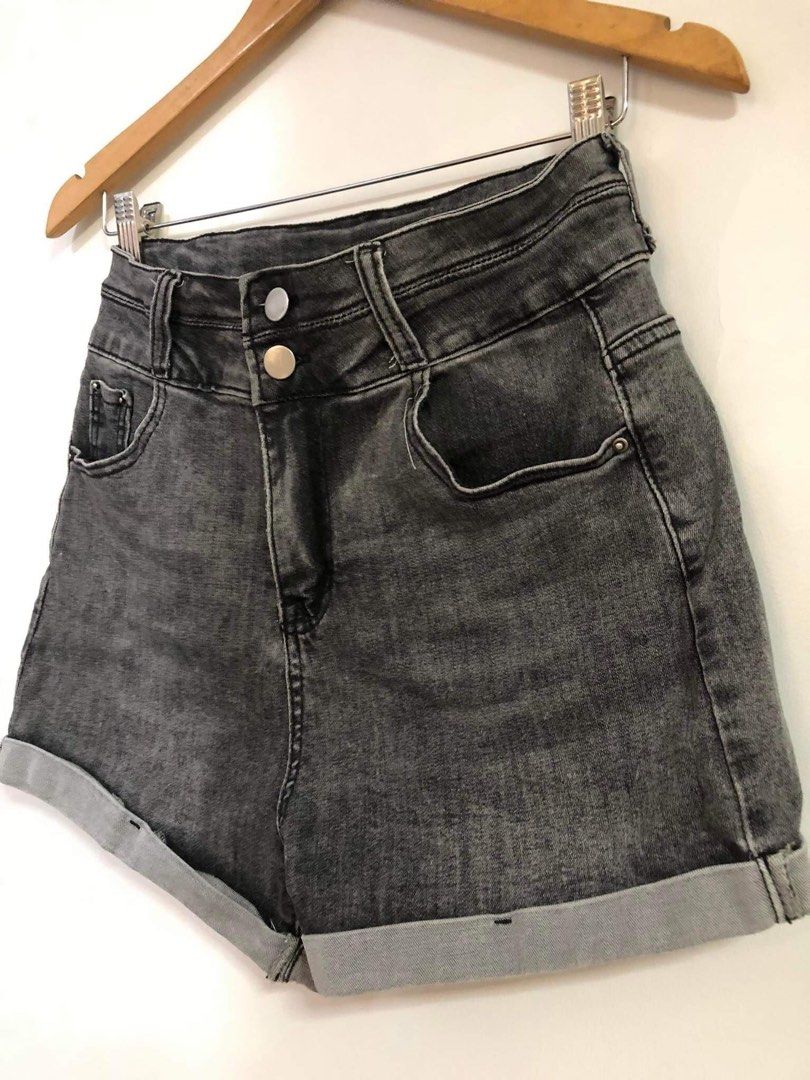 Clean Cut Short, Women's Fashion, Bottoms, Shorts on Carousell