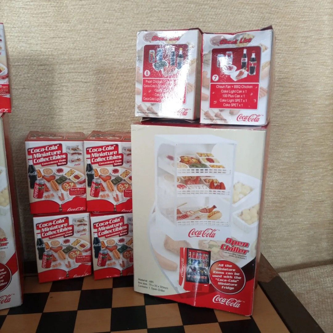 Coca-Cola miniature collectibles, Barang Yang Dicari di Carousell
