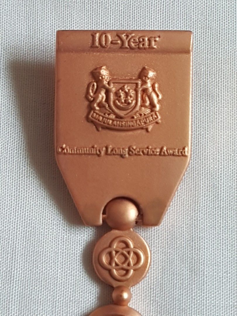 Community Long Service Award 10-Years Medal With Box on Carousell