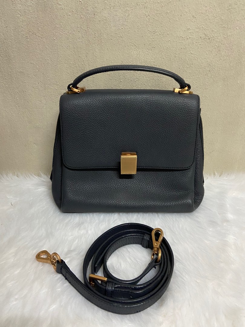 Couronne 2 way bag, Women's Fashion, Bags & Wallets, Cross-body Bags on ...