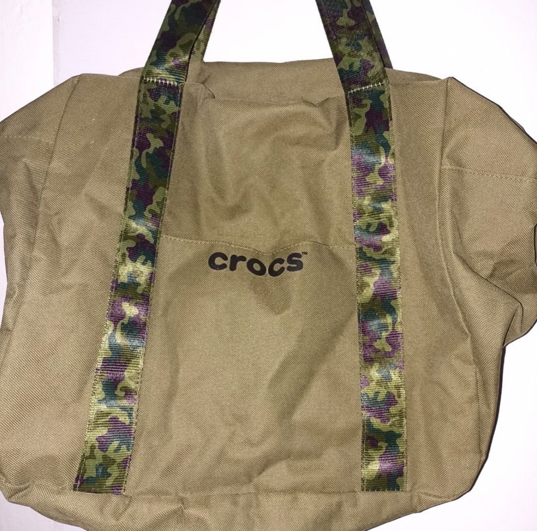 Crocs Tote Bag, Women's Fashion, Bags & Wallets, Tote Bags on Carousell