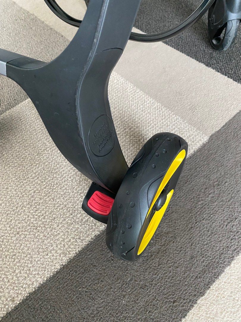 Doona+ Plus car seat / stroller / rocker, 3-in-1, Babies & Kids, Going ...