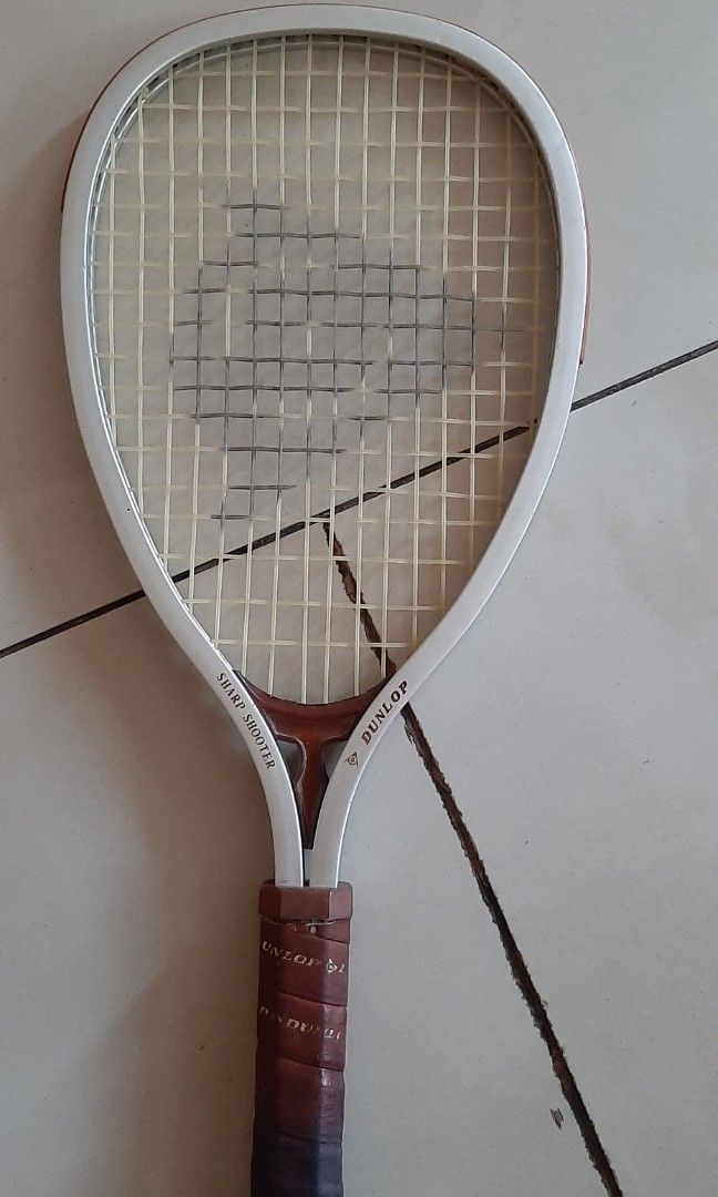 Dunlop tennis racket, Sports Equipment, Sports & Games, Racket and Ball ...