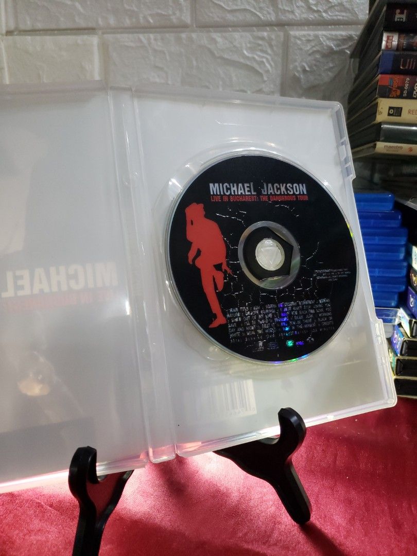 DVD LIVE CONCERT - MICHAEL JACKSON _ LIVE IN BUCHAREST : THE DANGEROUS TOUR DVD, Hobbies & Toys ...