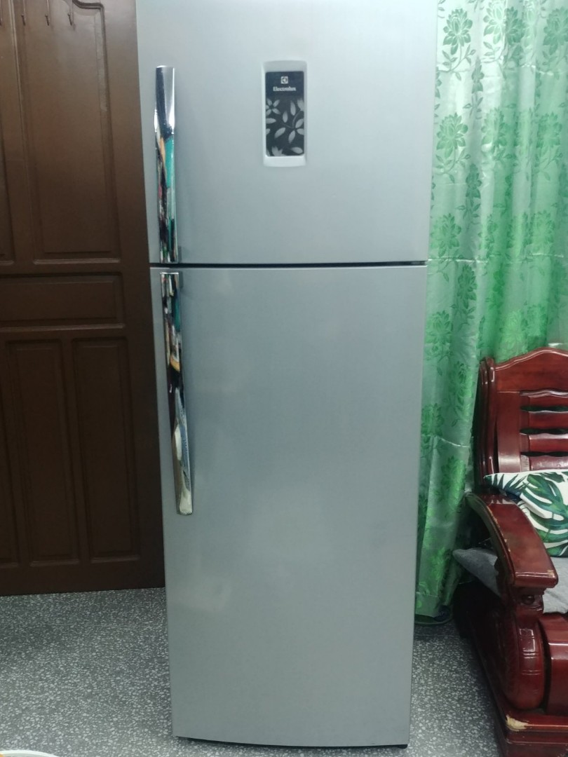 Electrolux 12 cu.ft. 2 door Ref, TV & Home Appliances, Kitchen ...