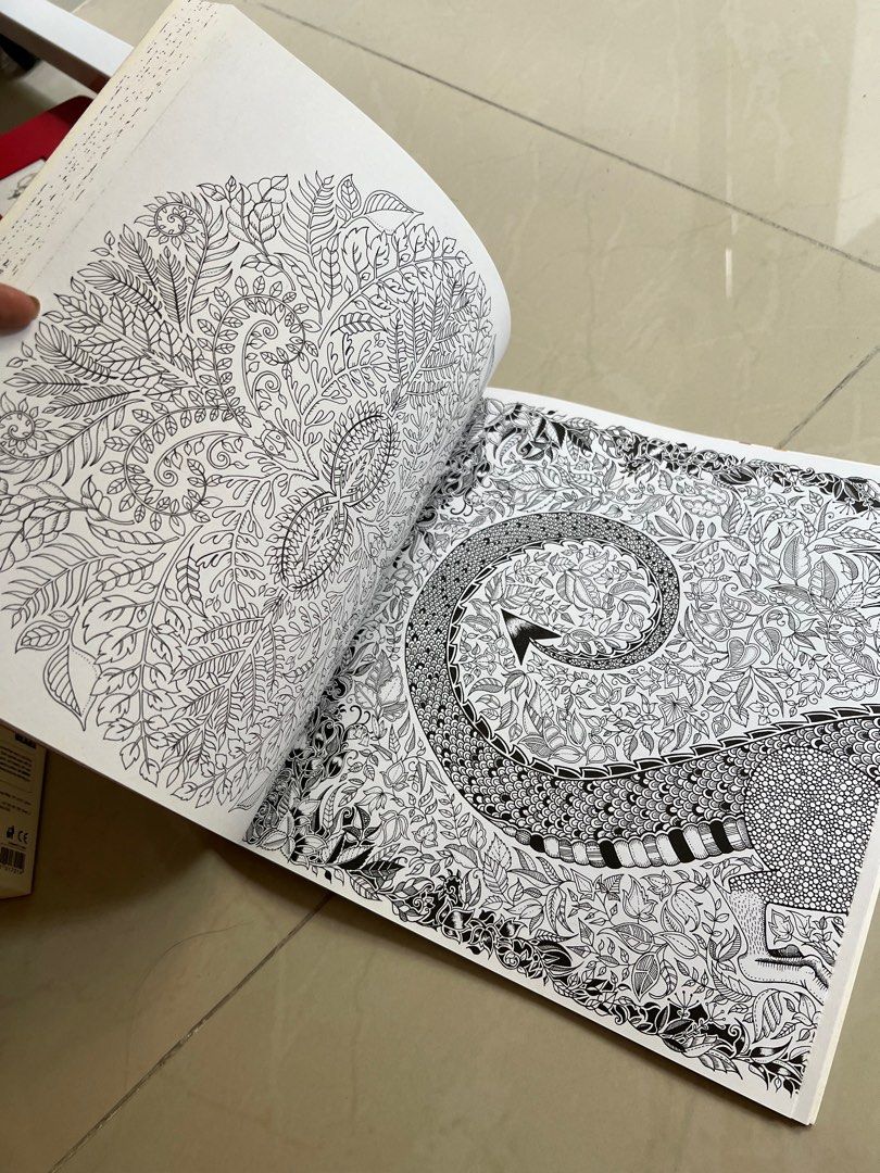 Enchanted Forest : An Inky Quest & Colouring Book by Johanna Basford ...