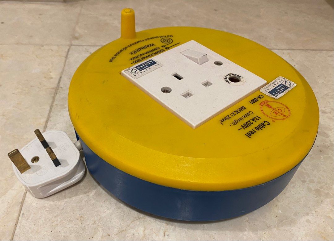 Extension chord - 6M, TV & Home Appliances, Electrical, Adaptors ...